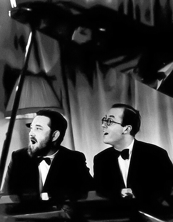 The Hammer Ponds of Sussex - Miscellanea Edintone